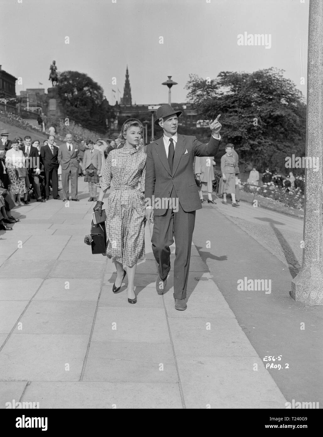 Let's Be Happy (1957) Vera-Ellen, Robert Flemyng, Date: 1957 Stock ...