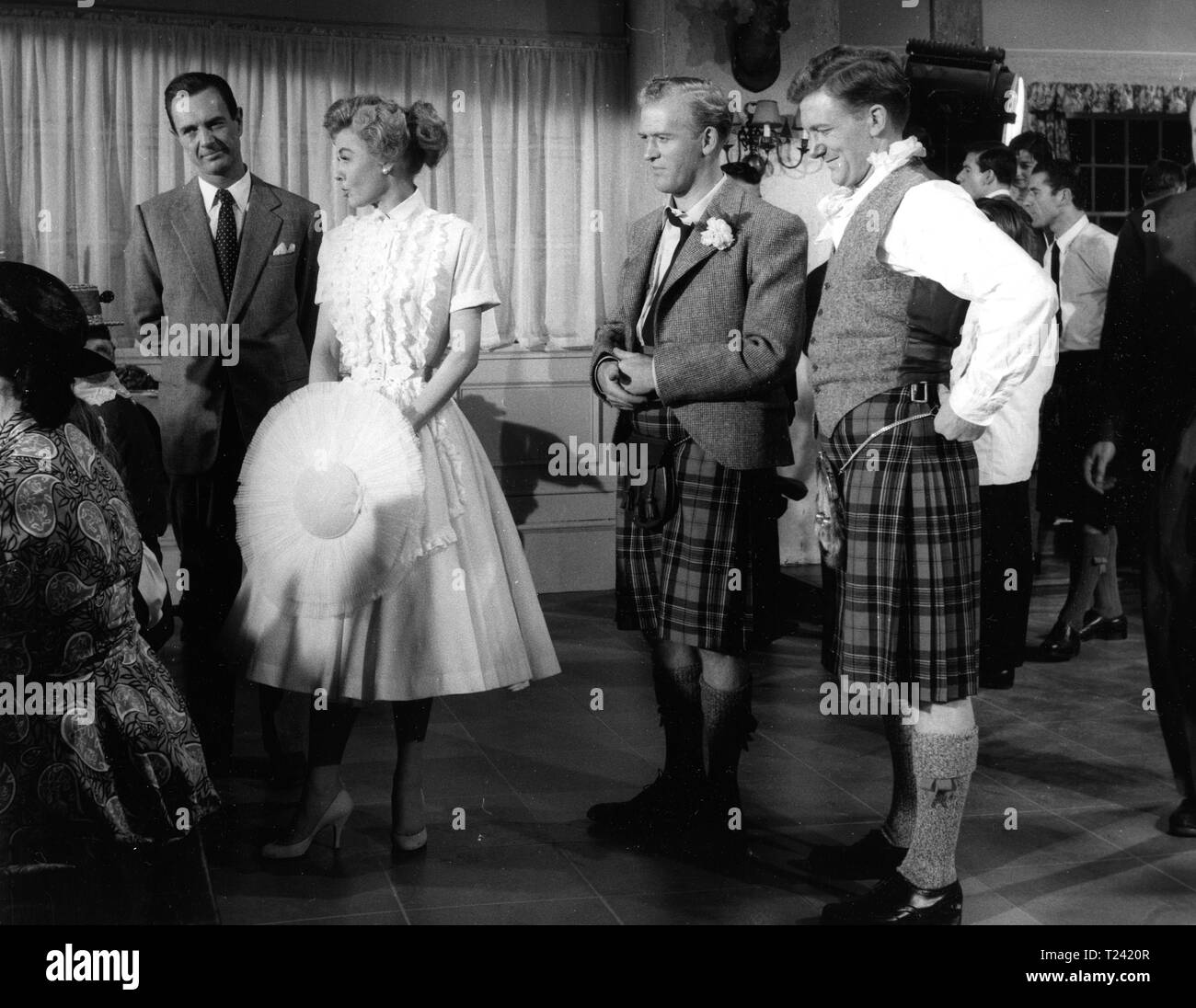 Let's Be Happy (1957) Robert Flemyng, Vera-Ellen, Gordon Jackson, Date ...