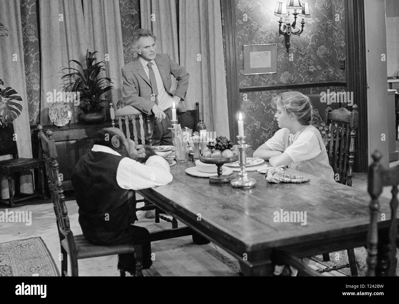 Link (1986) Terence Stamp, Elisabeth Shue, Locke the Chimpanzee, Date ...