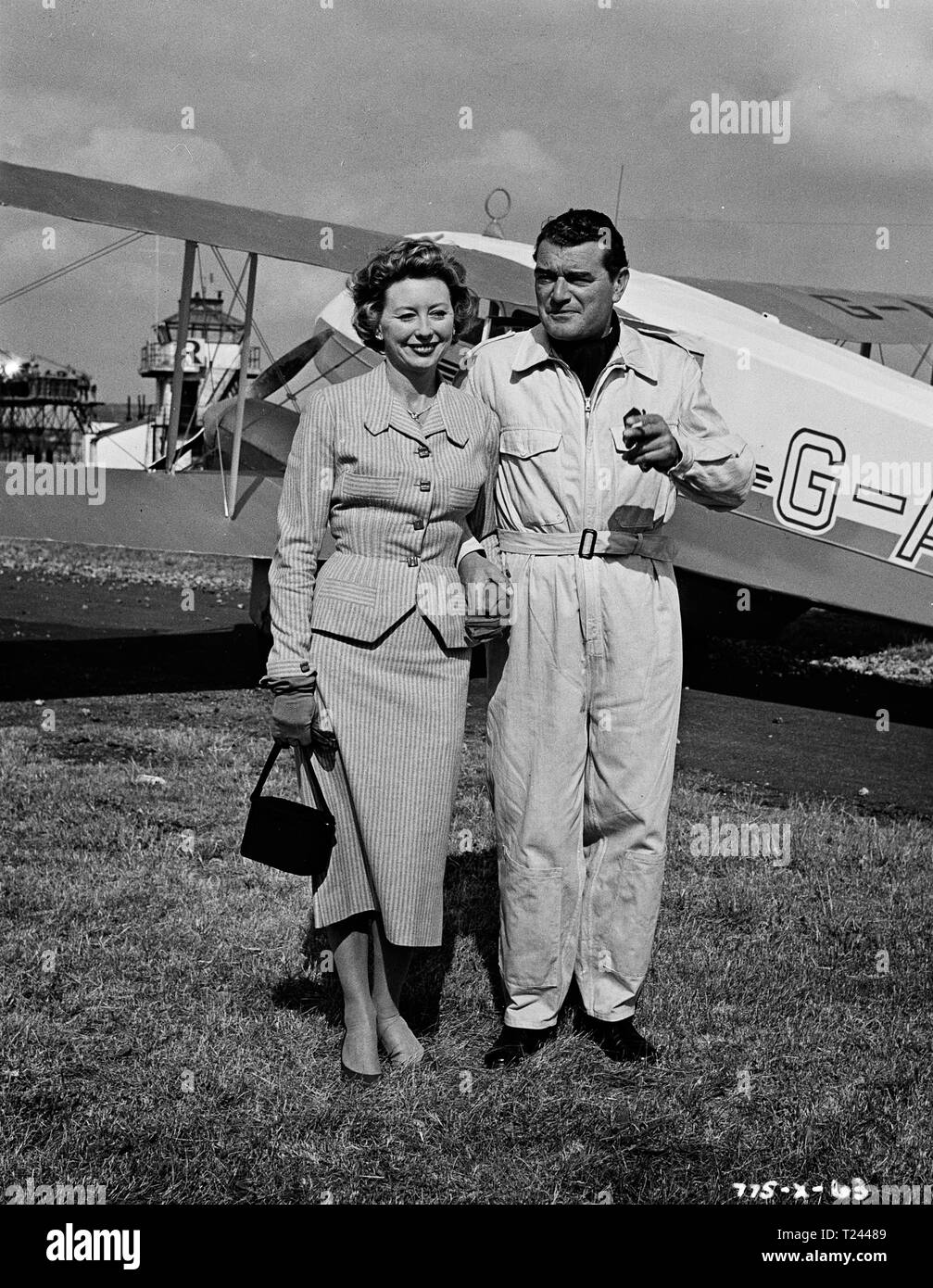 The Man in the Sky (1957) Jack Hawkins, Date: 1957 Stock Photo - Alamy