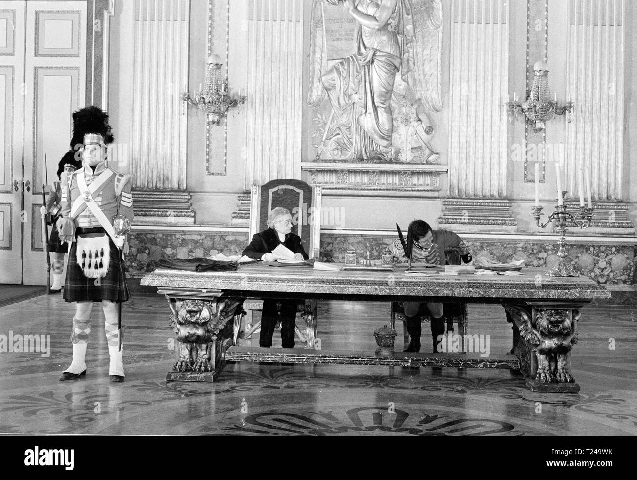 Robert lamb hi-res stock photography and images - Alamy