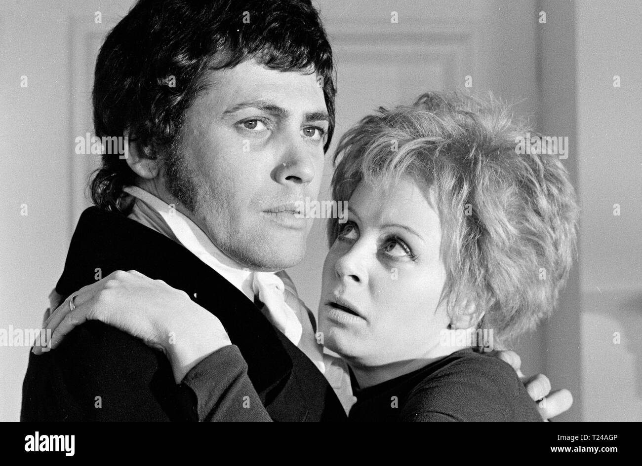 Lady Caroline Lamb (1972) Sarah Miles, Jon Finch, Date: 1972 Stock ...