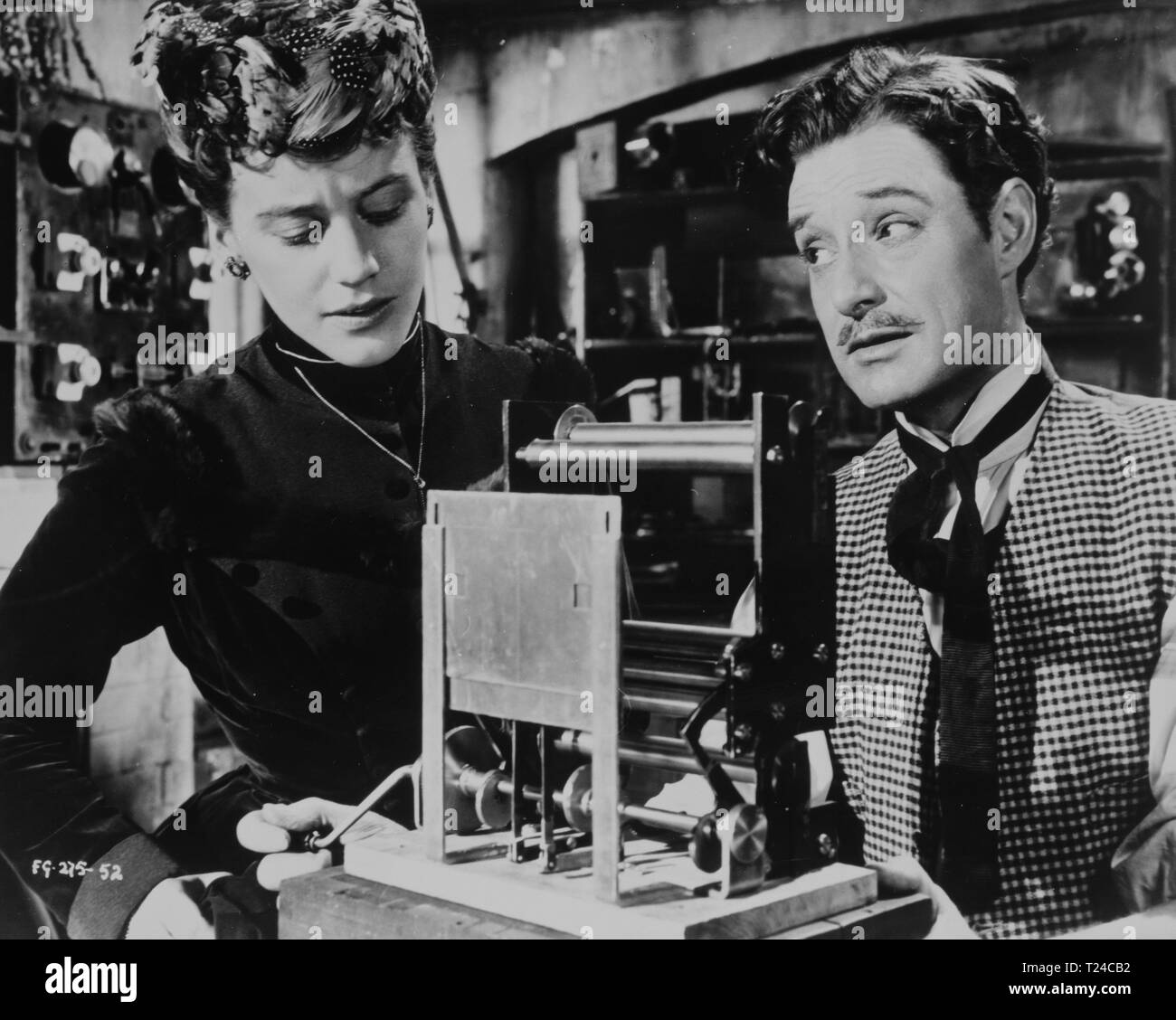 The Magic Box (1952) Maria Schell, Robert Donat, Date: 1952 Stock Photo - Alamy