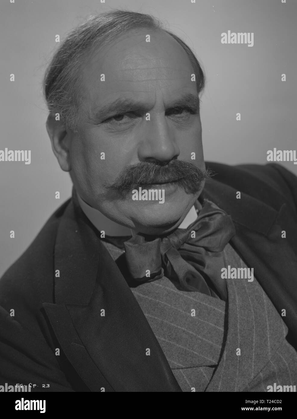 The Magic Box (1952) Frederick Valk, Date: 1952 Stock Photo - Alamy