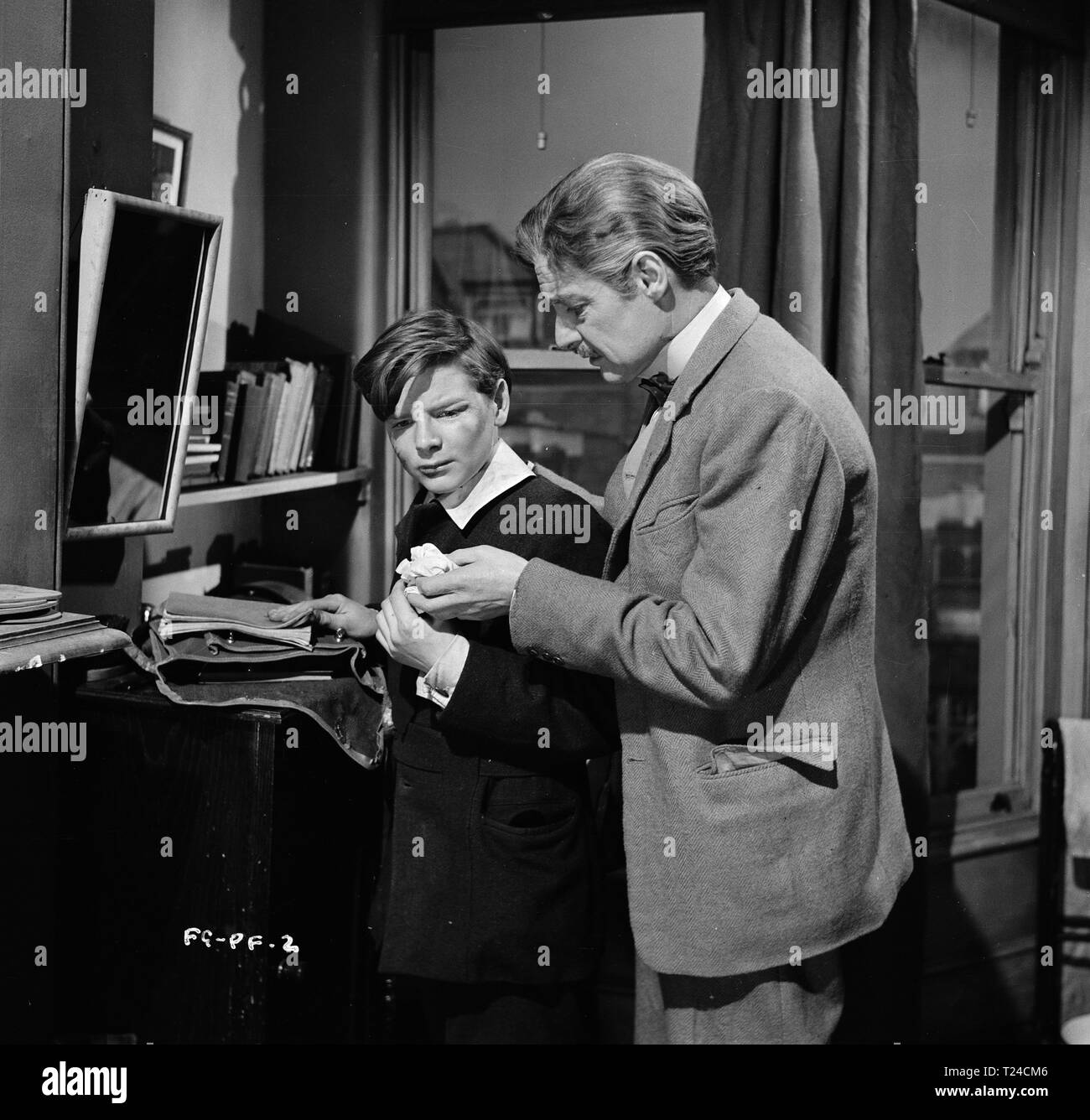 The Magic Box (1952) Robert Donat, John Charlesworth, Date: 1952 Stock ...