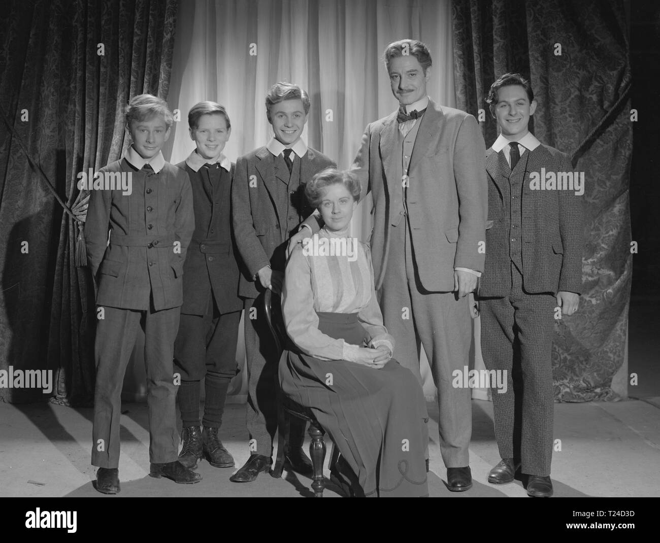 Robert kenney hi-res stock photography and images - Alamy