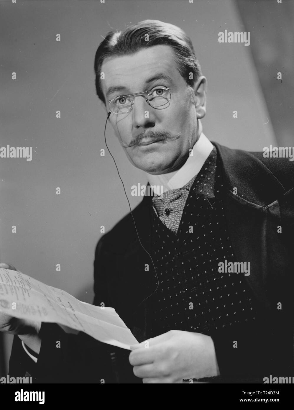 The Magic Box (1952) Michael Redgrave, Date: 1952 Stock Photo - Alamy