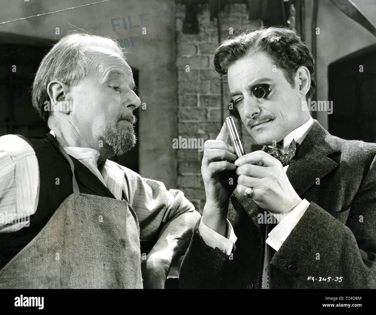 The Magic Box (1952) Harcourt Williams, Robert Donat, Date: 1952 Stock ...