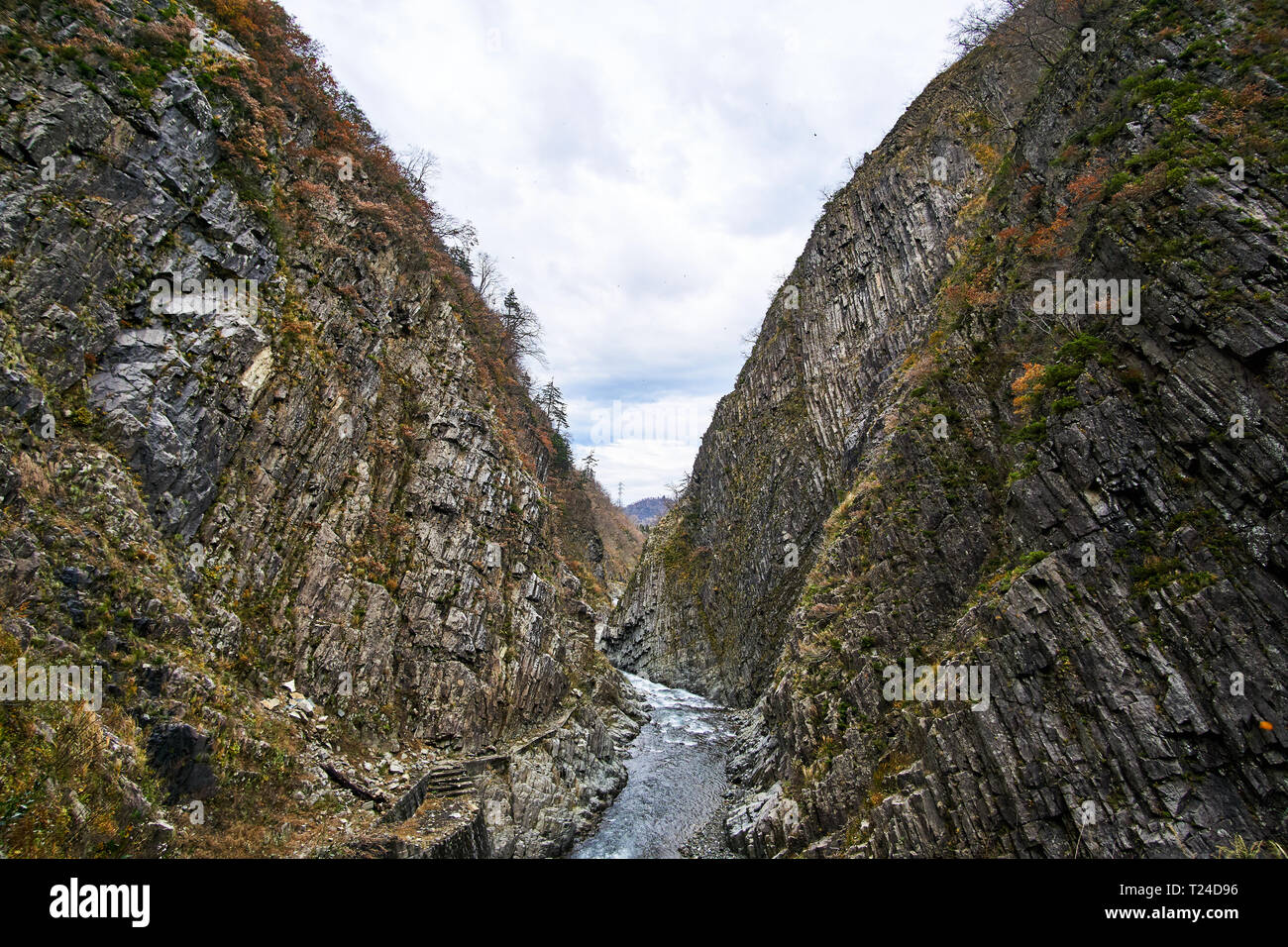 Interesting rock formations form the cliff faces of Kiyotsu Gorge ...