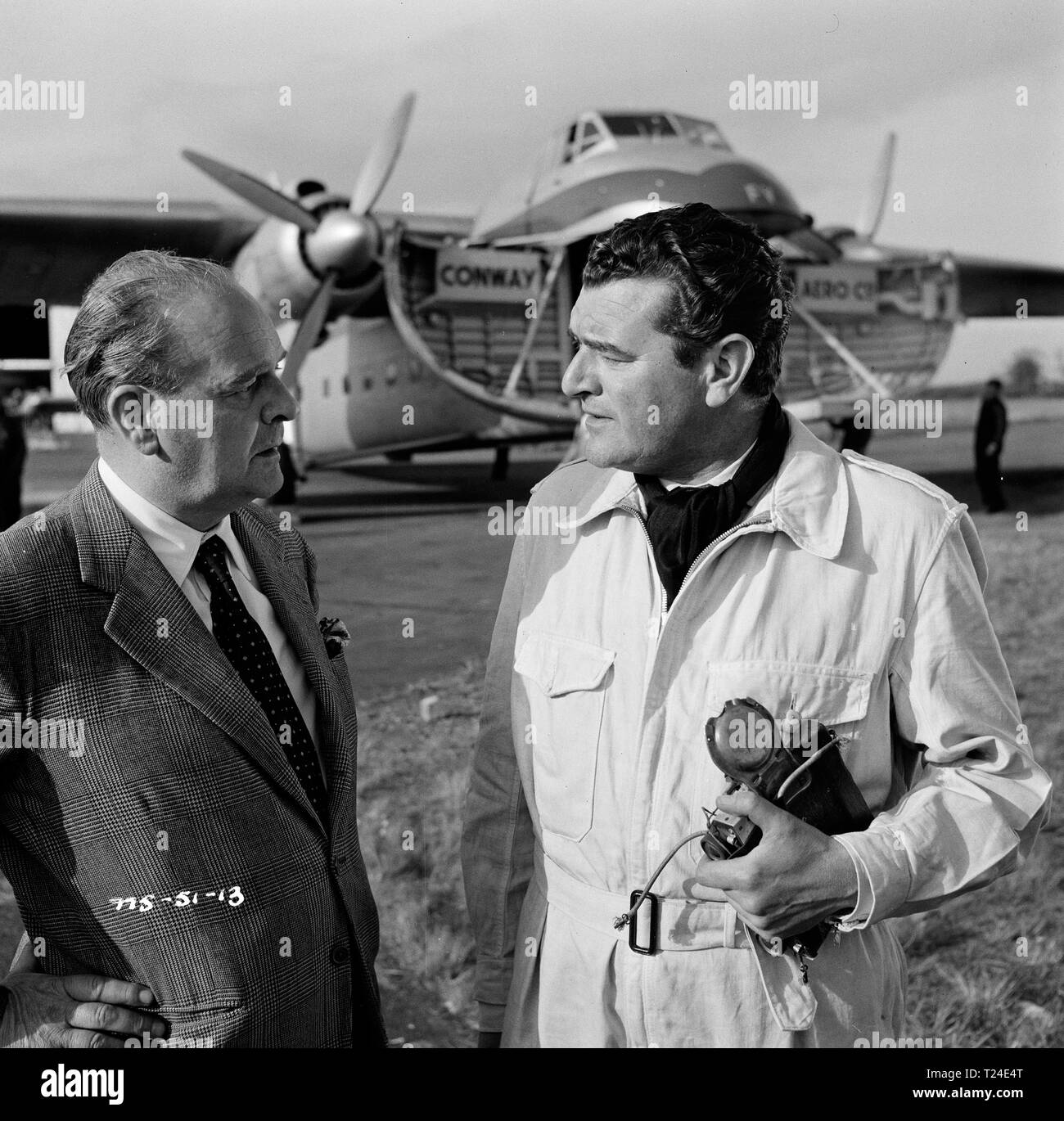 The Man in the Sky (1957) Walter Fitzgerald, Date: 1957 Stock Photo - Alamy