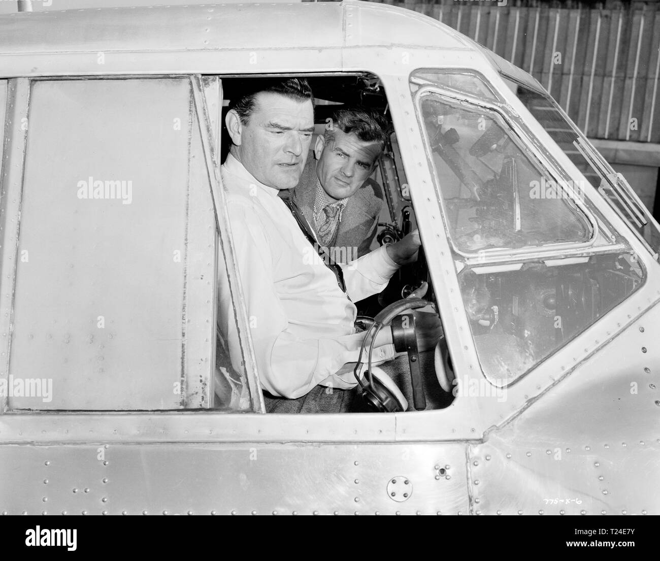 The Man in the Sky (1957) Jack Hawkins, Date: 1957 Stock Photo - Alamy