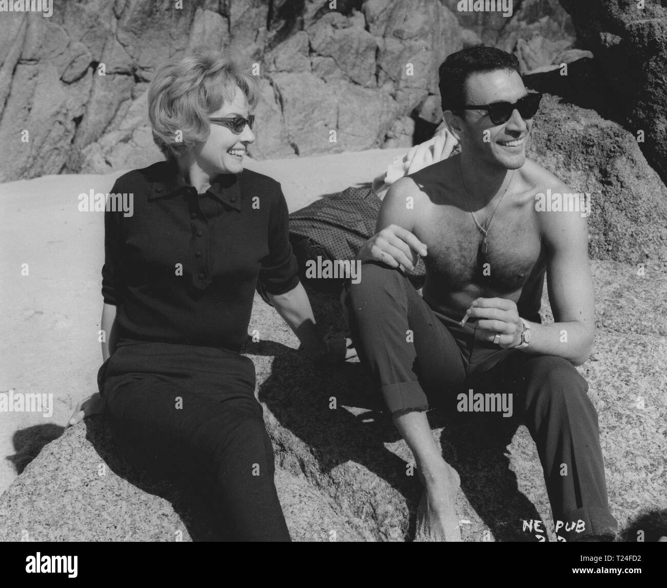 Peter wyngarde hi-res stock photography and images - Alamy