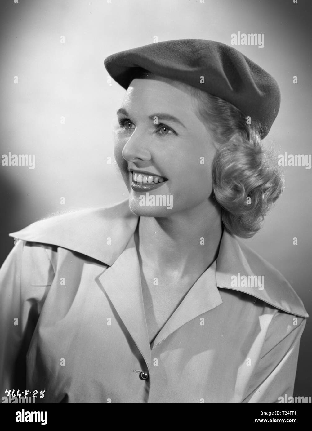 The Night My Number Came Up (1955) Sheila Sim, Date: 1955 Stock Photo ...