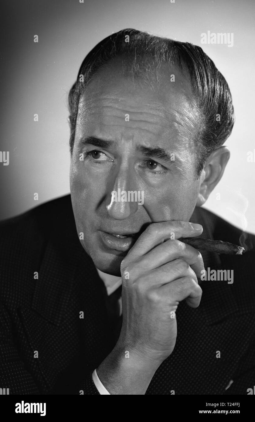 The Night My Number Came Up (1955) Ralph Truman, Date: 1955 Stock Photo - Alamy