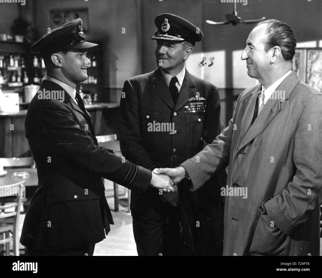 The Night My Number Came Up (1955) Michael Redgrave, Ralph Truman, Date: 1955 Stock Photo - Alamy