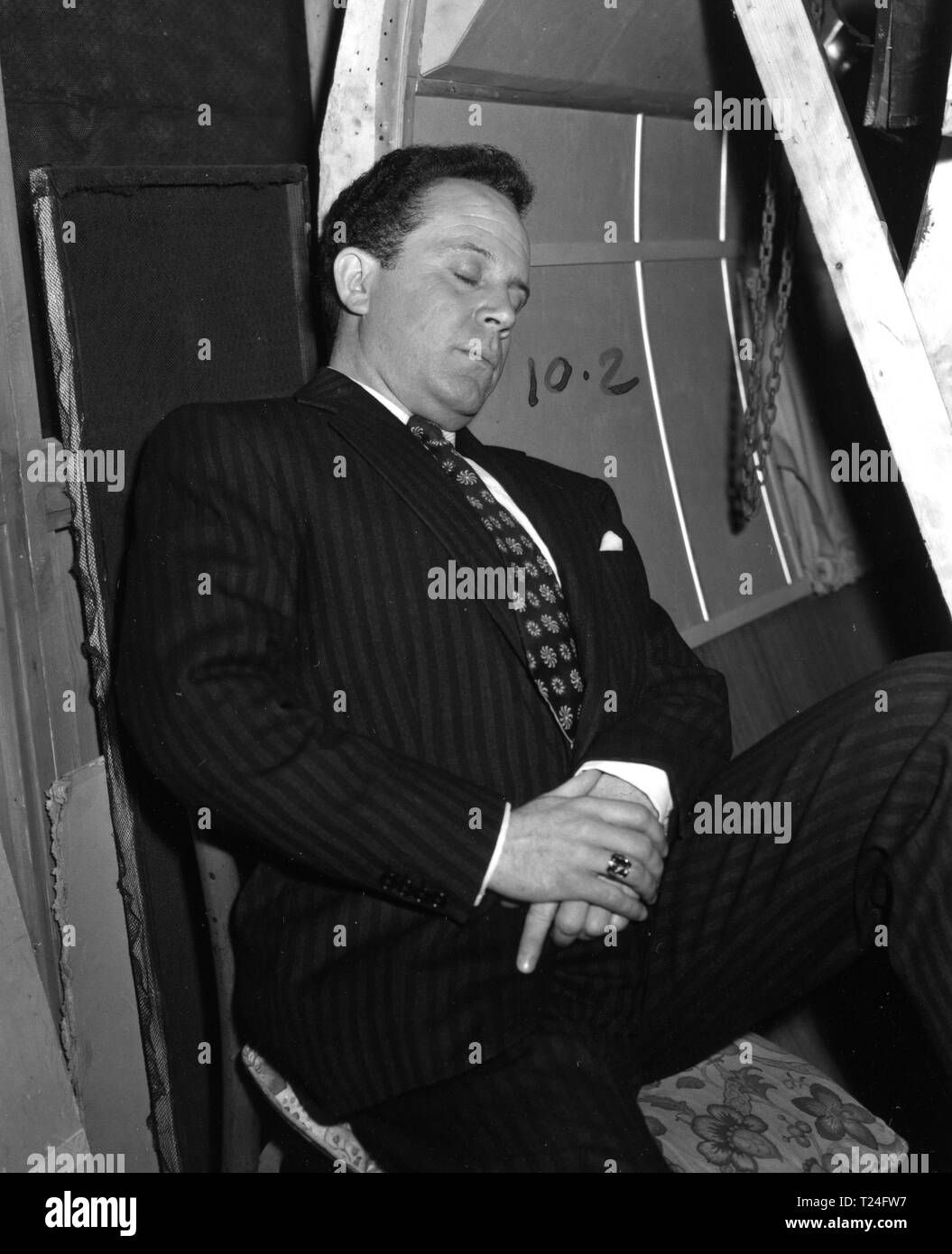 The Night My Number Came Up (1955) George Rose, Date: 1955 Stock Photo ...