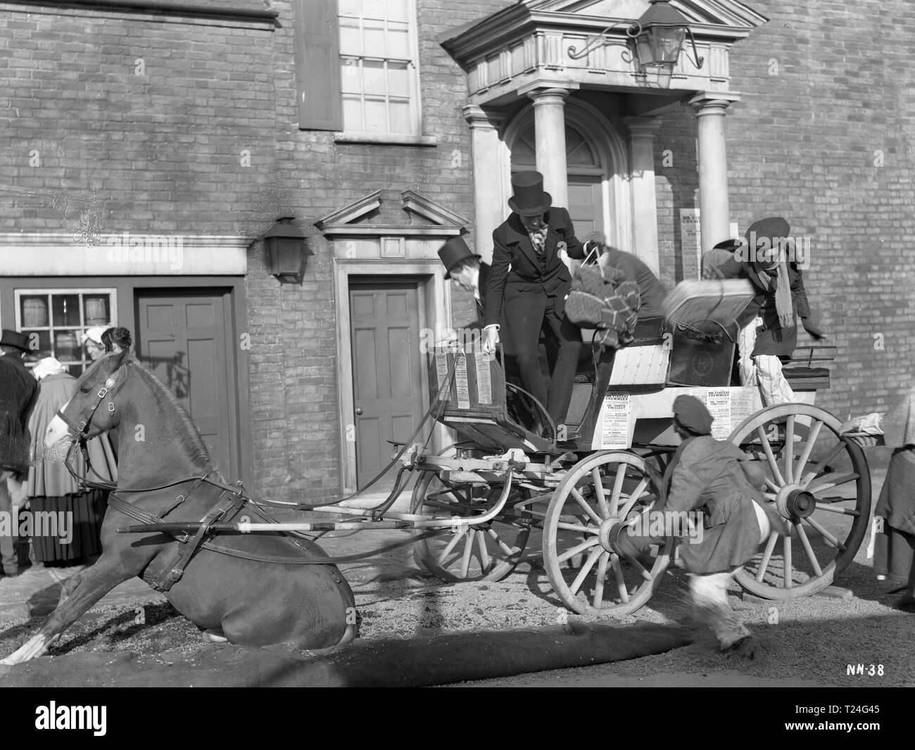 Nicholas nickleby 1947 bond hi-res stock photography and images - Alamy