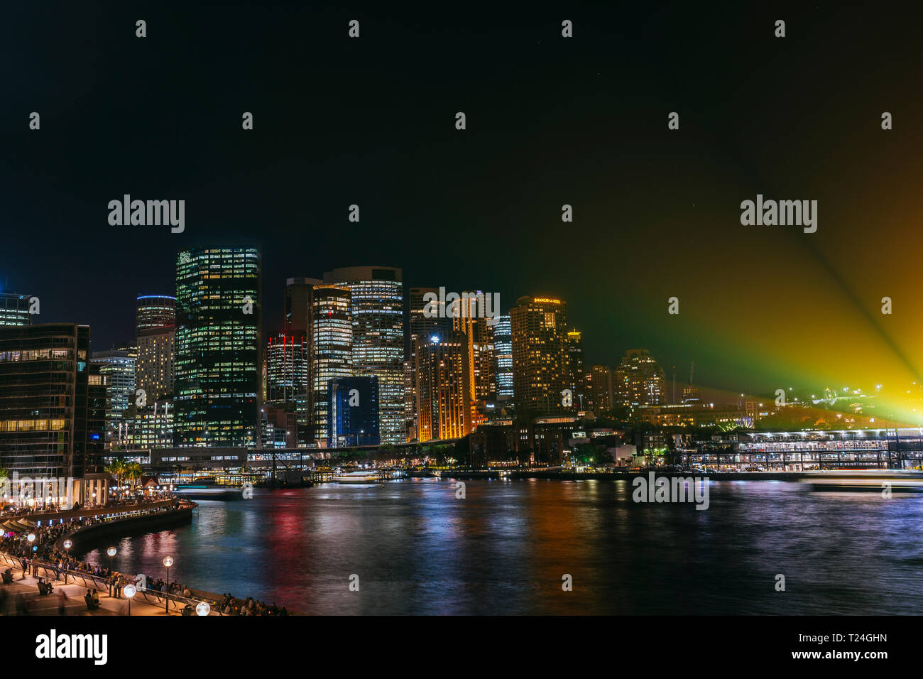 Sydney by night hi-res stock photography and images - Alamy