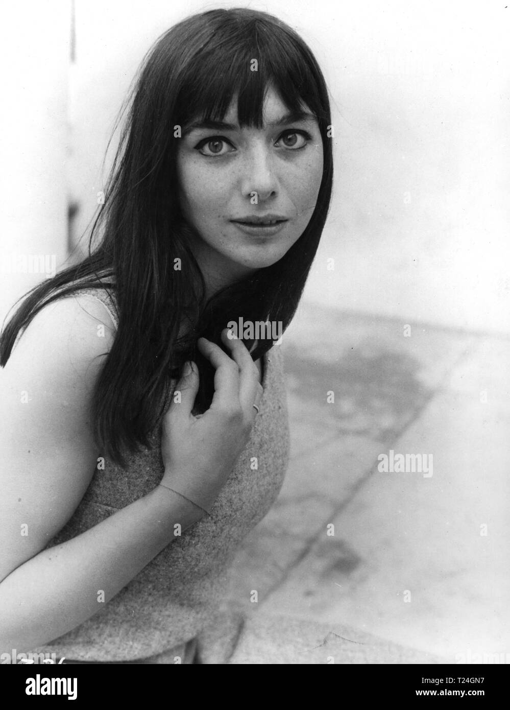 Jacqueline pearce hi-res stock photography and images - Alamy