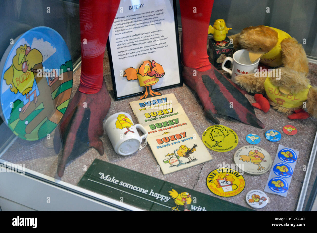 1970s domestic telephone hi-res stock photography and images - Alamy