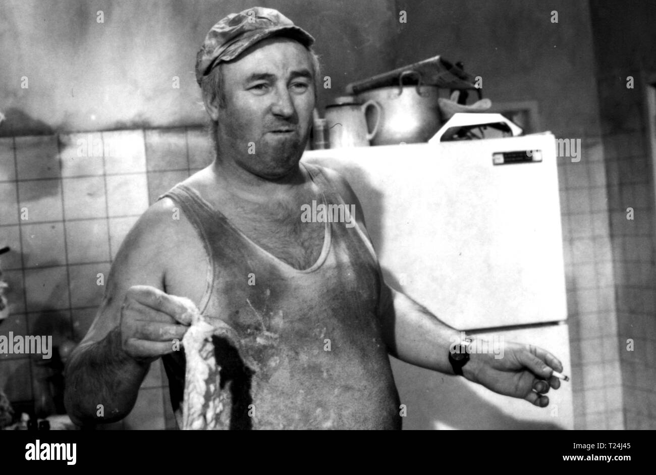 Man About the House (1974) Bill Maynard, Date: 1974 Stock Photo - Alamy