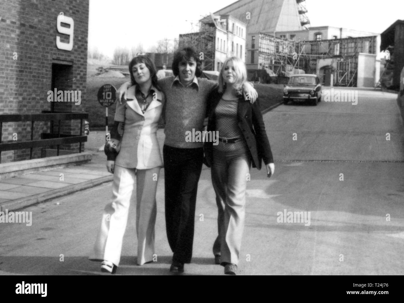 Man About the House (1974) Richard O'Sullivan, Paula Wilcox, Sally ...