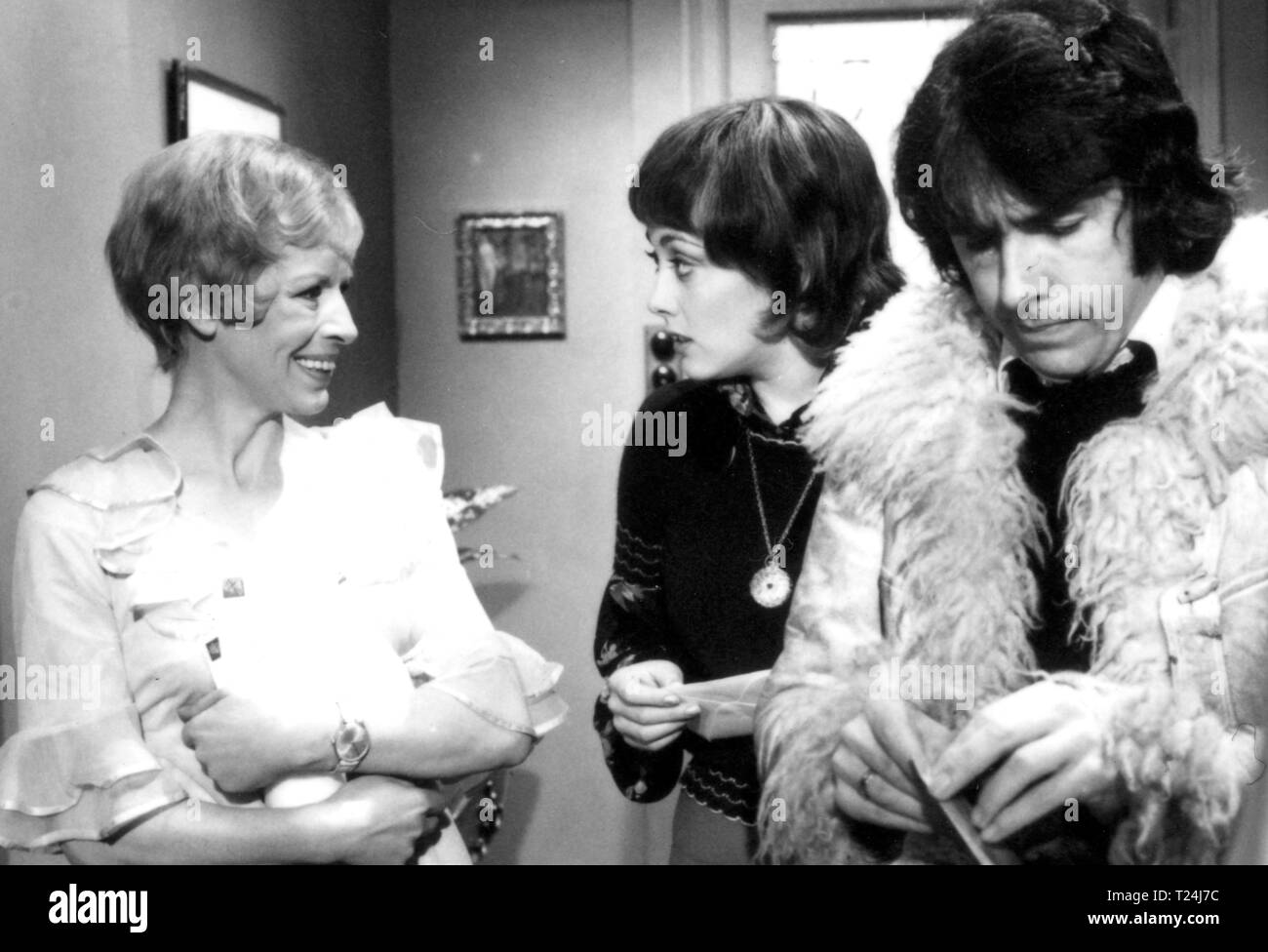 Man About The House 1974 Richard Osullivan Paula Wilcox Yootha Joyce Date 1974 Stock