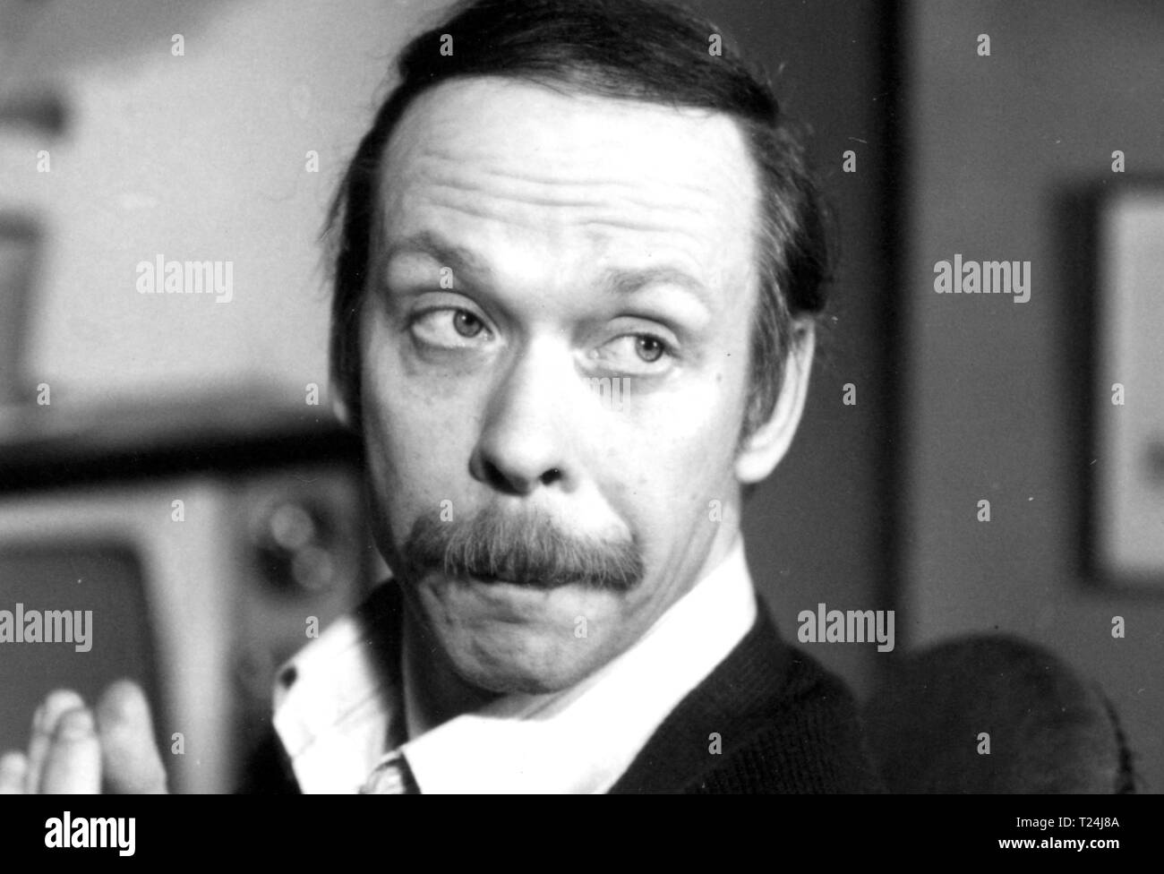 Man About the House (1974) Brian Murphy, Date: 1974 Stock Photo - Alamy