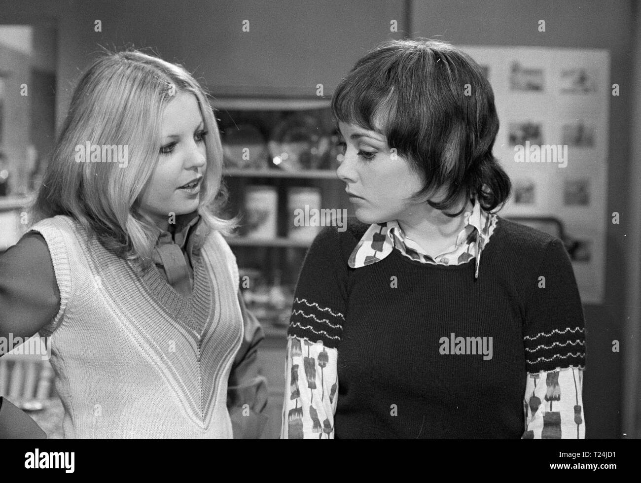 Paula wilcox man about the house hi-res stock photography and images ...