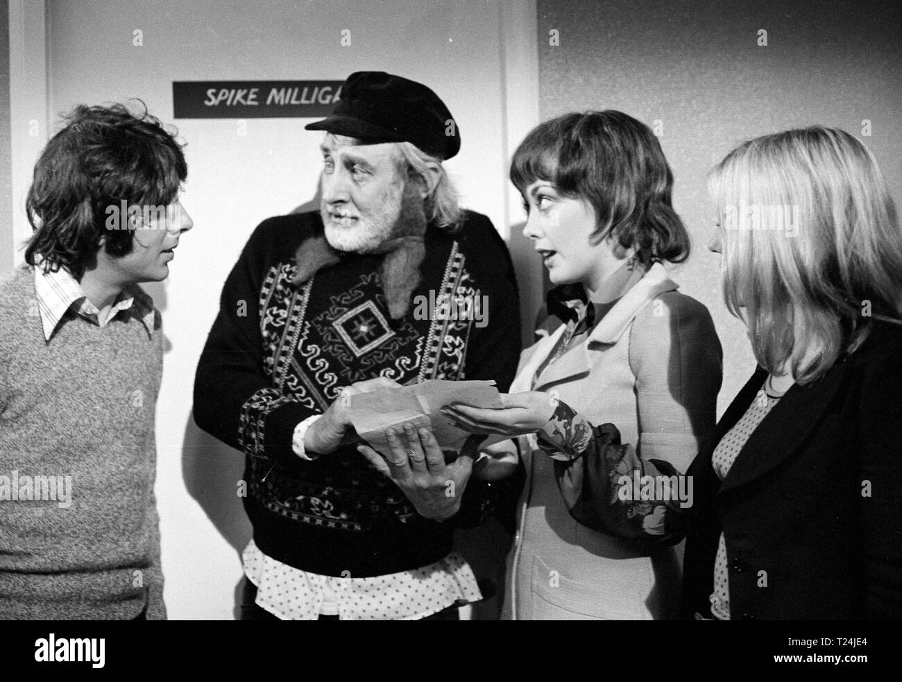 Paula wilcox man about house hi-res stock photography and images - Alamy