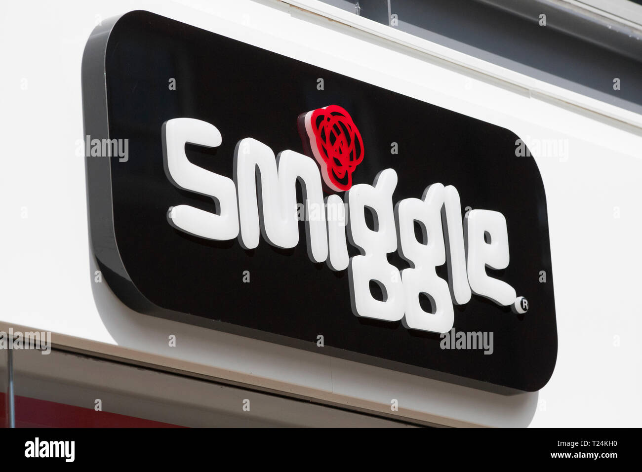 Smiggle stationary hi-res stock photography and images - Alamy