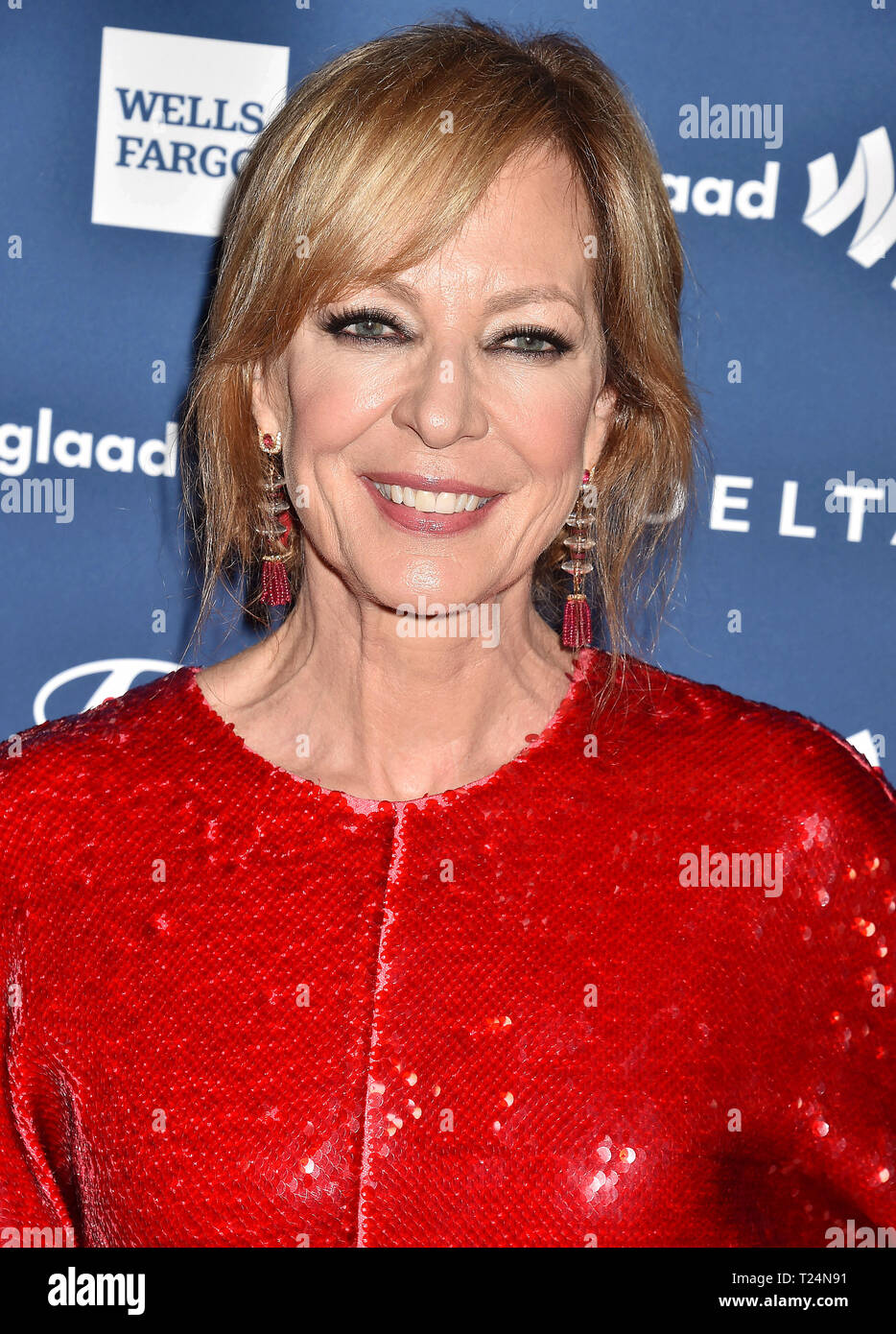 BEVERLY HILLS, CA - MARCH 28: Allison Janney attends the 30th Annual ...