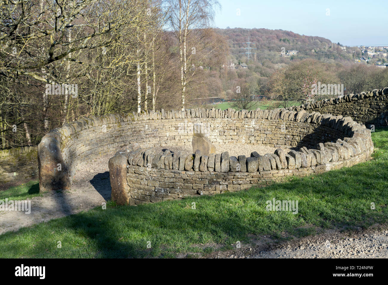 Sheep Fold, example of dry stone walling Stock Photo - Alamy