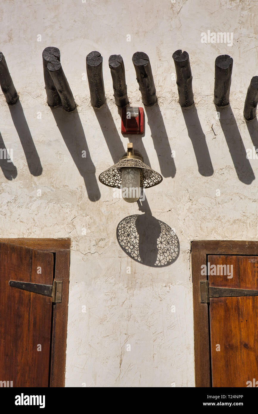 Hanging lamp post in the traditional arabic shop Stock Photo - Alamy