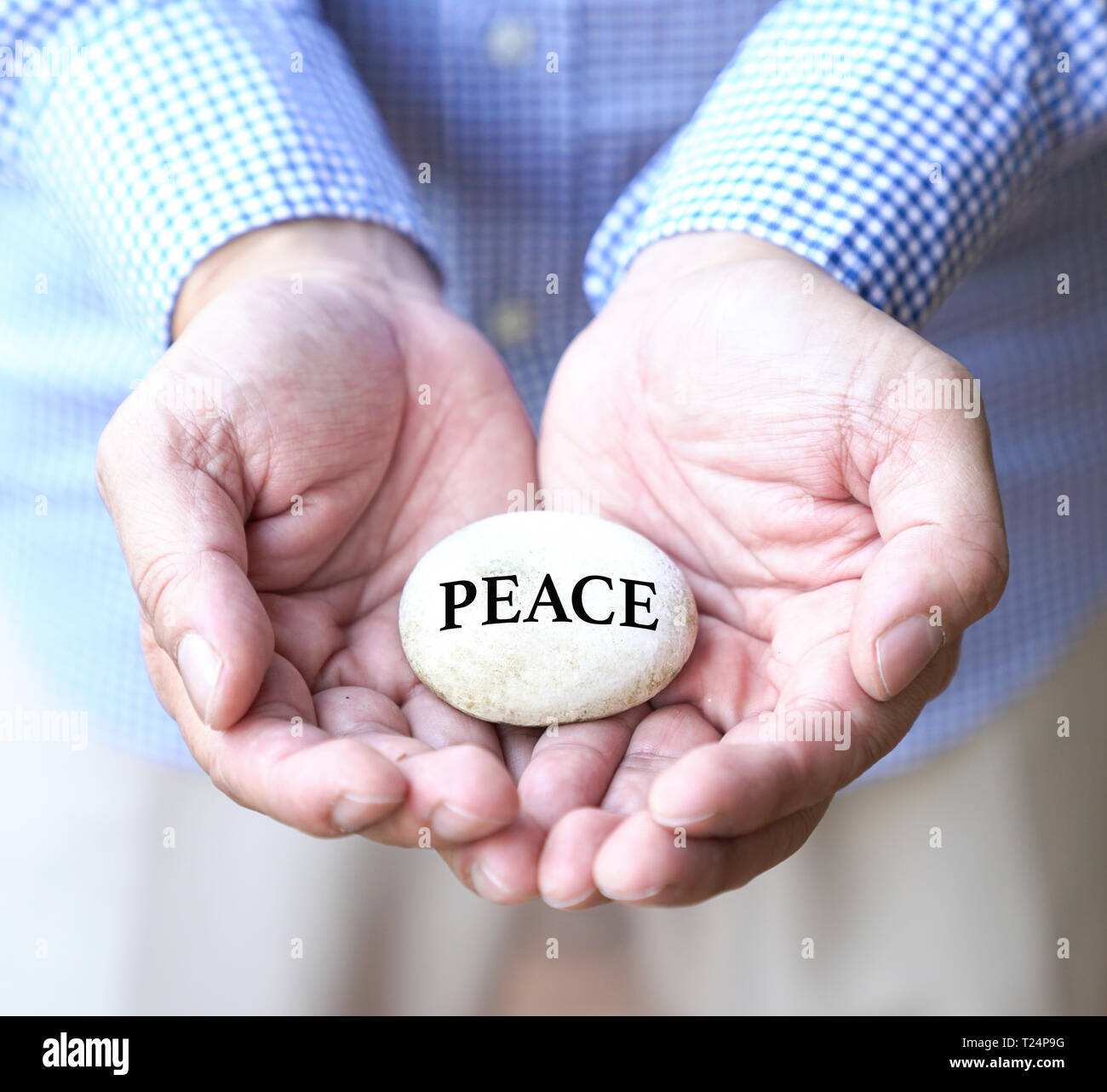 Peace quotes hi-res stock photography and images - Alamy