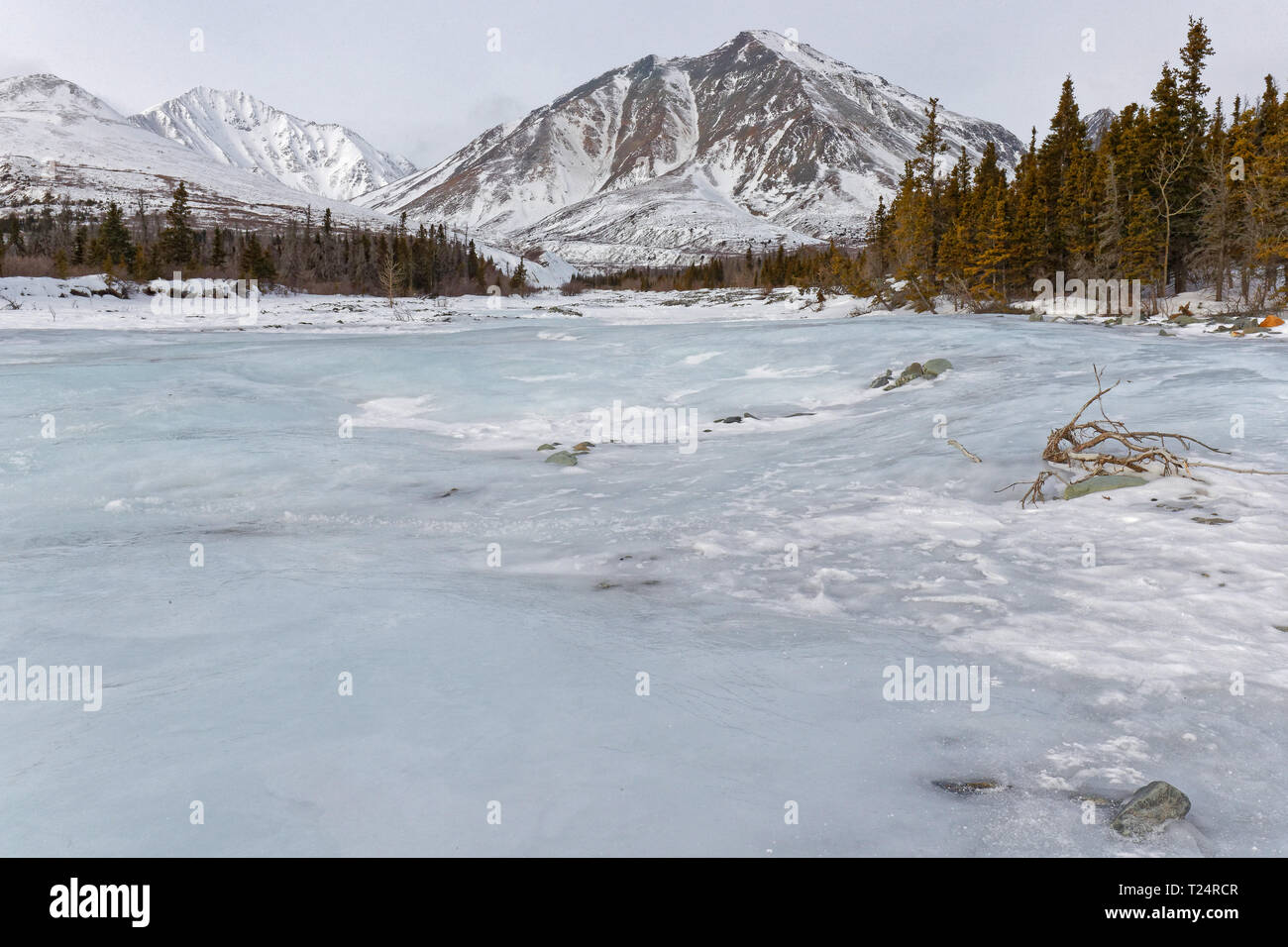 Kluane national park and reserve hi-res stock photography and images ...