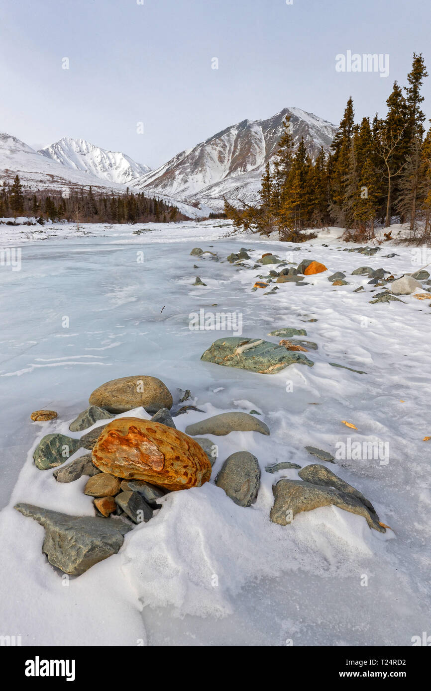 Kluane national park and reserve hi-res stock photography and images ...