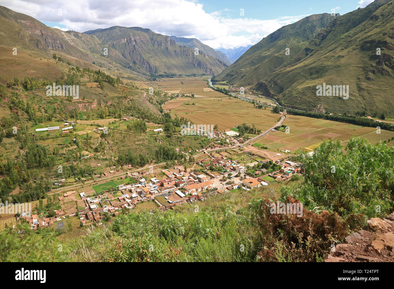 Impressive panoramic view of Cusco region countryside, the Sacred ...