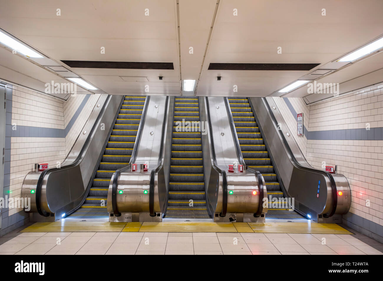 Underground escalator escalators hi-res stock photography and images ...