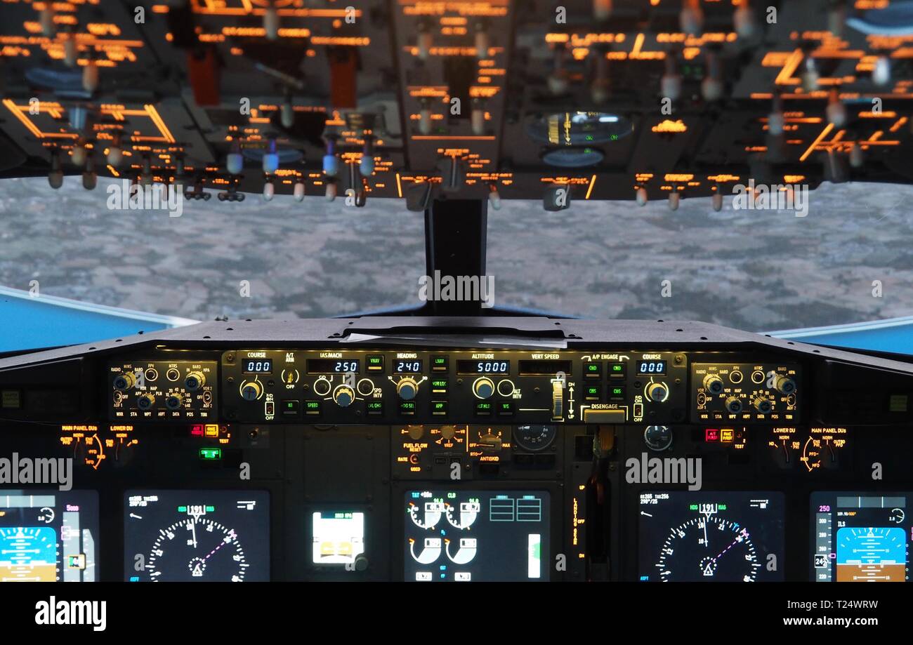 Cockpit of a Boeing 737 flight simulator in Moenchengladbach, Germany ...