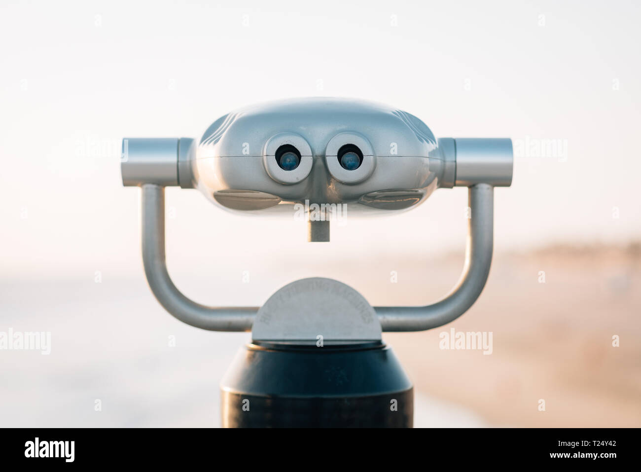 Coin operated binoculars on pier hi-res stock photography and images ...