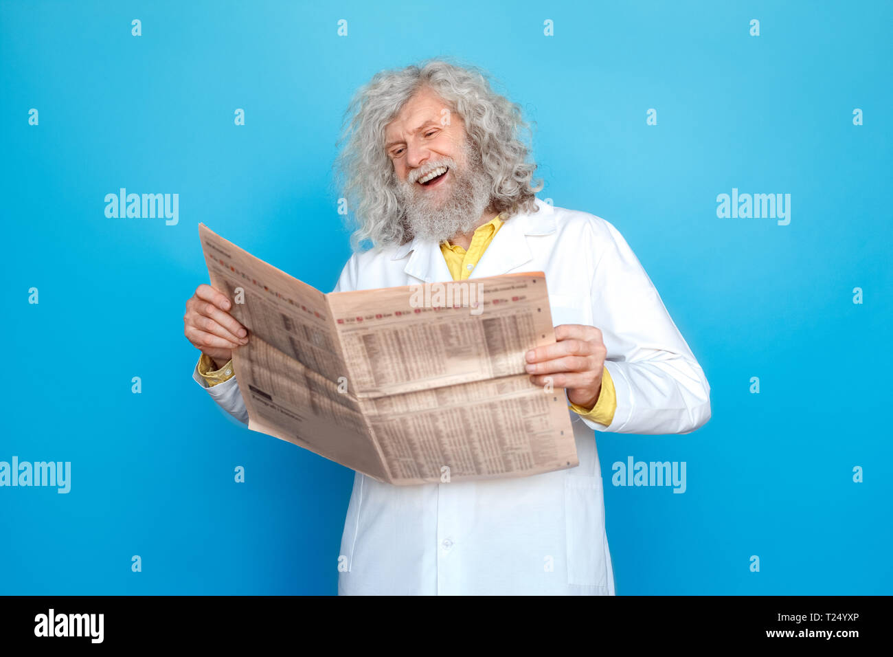 Guy Reading Newspaper Meme