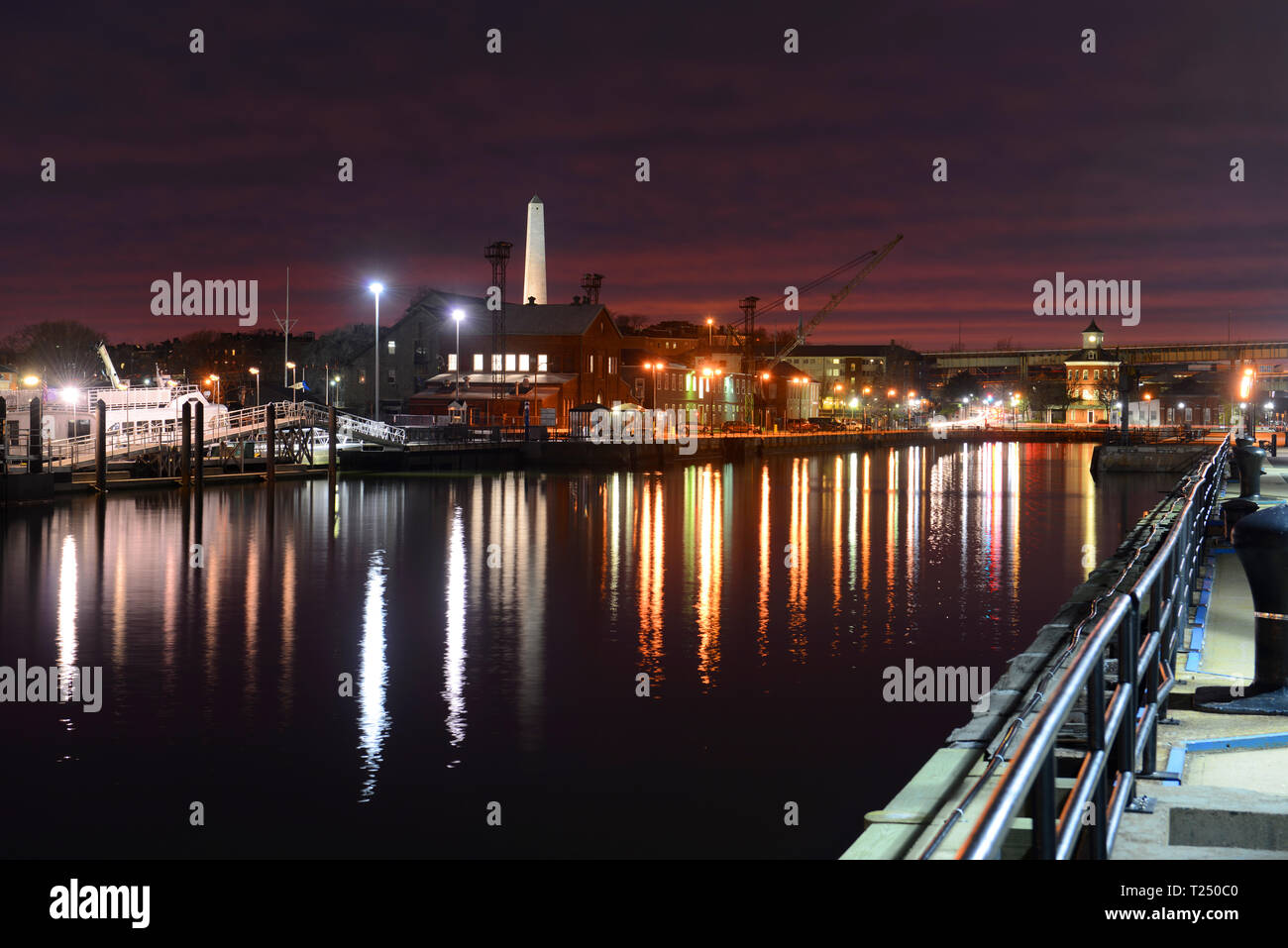 Boston skyline at sunset hi-res stock photography and images - Alamy