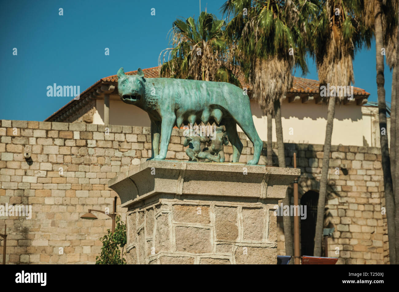Bronze statue of a she-wolf nursing the twins Romulo and Remo, a Roman ...