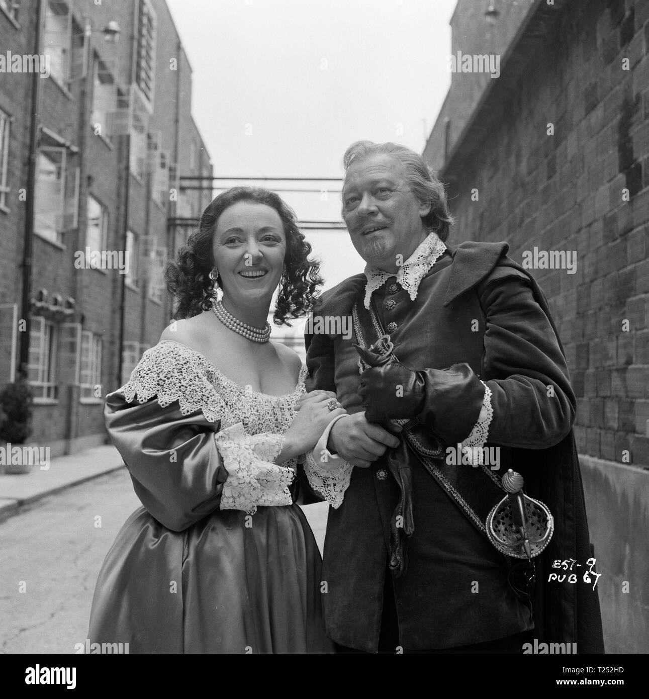 The Moonraker (1958) Fanny Rowe, Clive Morton, Date: 1958 Stock Photo ...