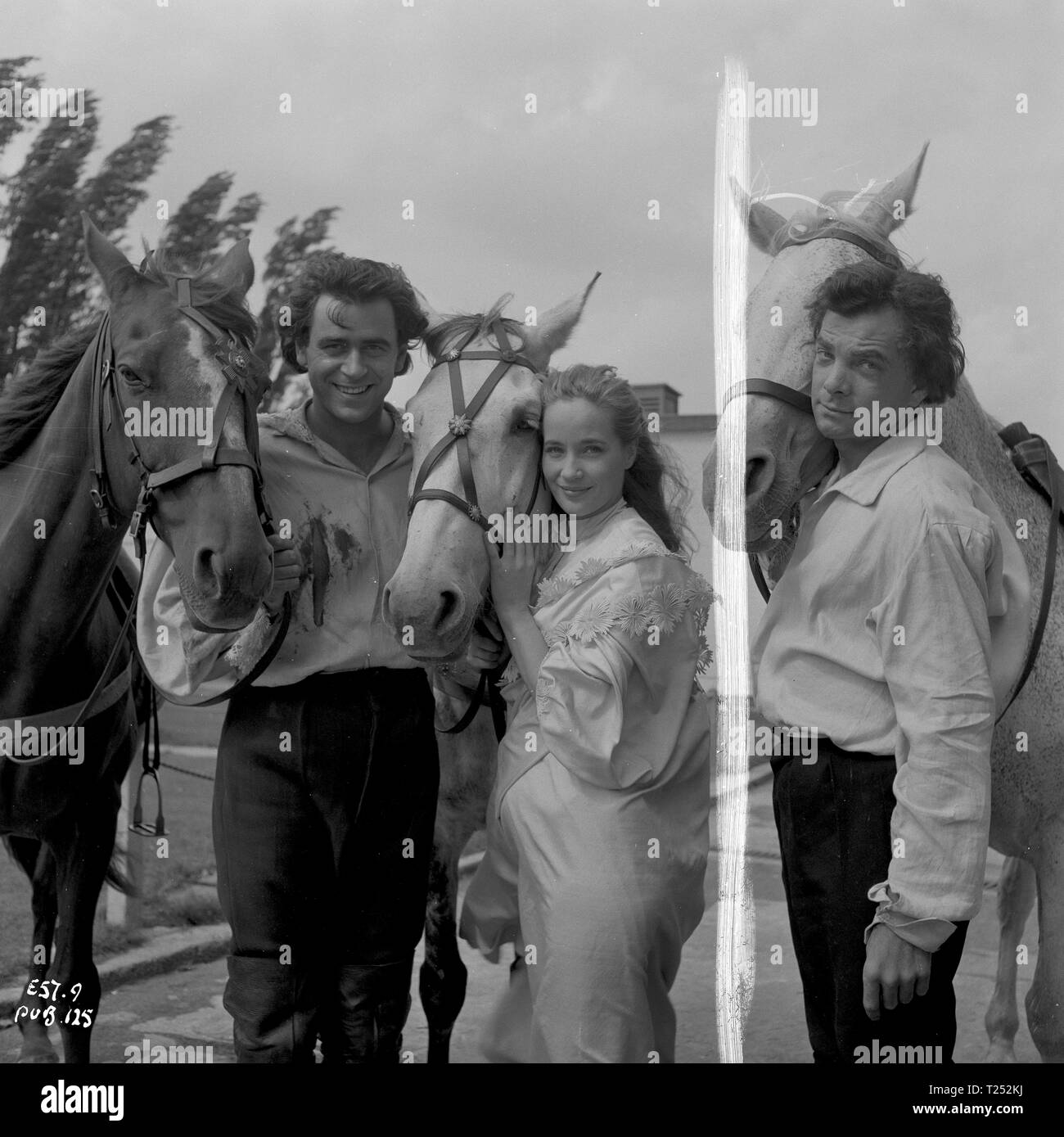 The Moonraker (1958) George Baker, Peter Arne, Sylvia Syms, Date: 1958 ...