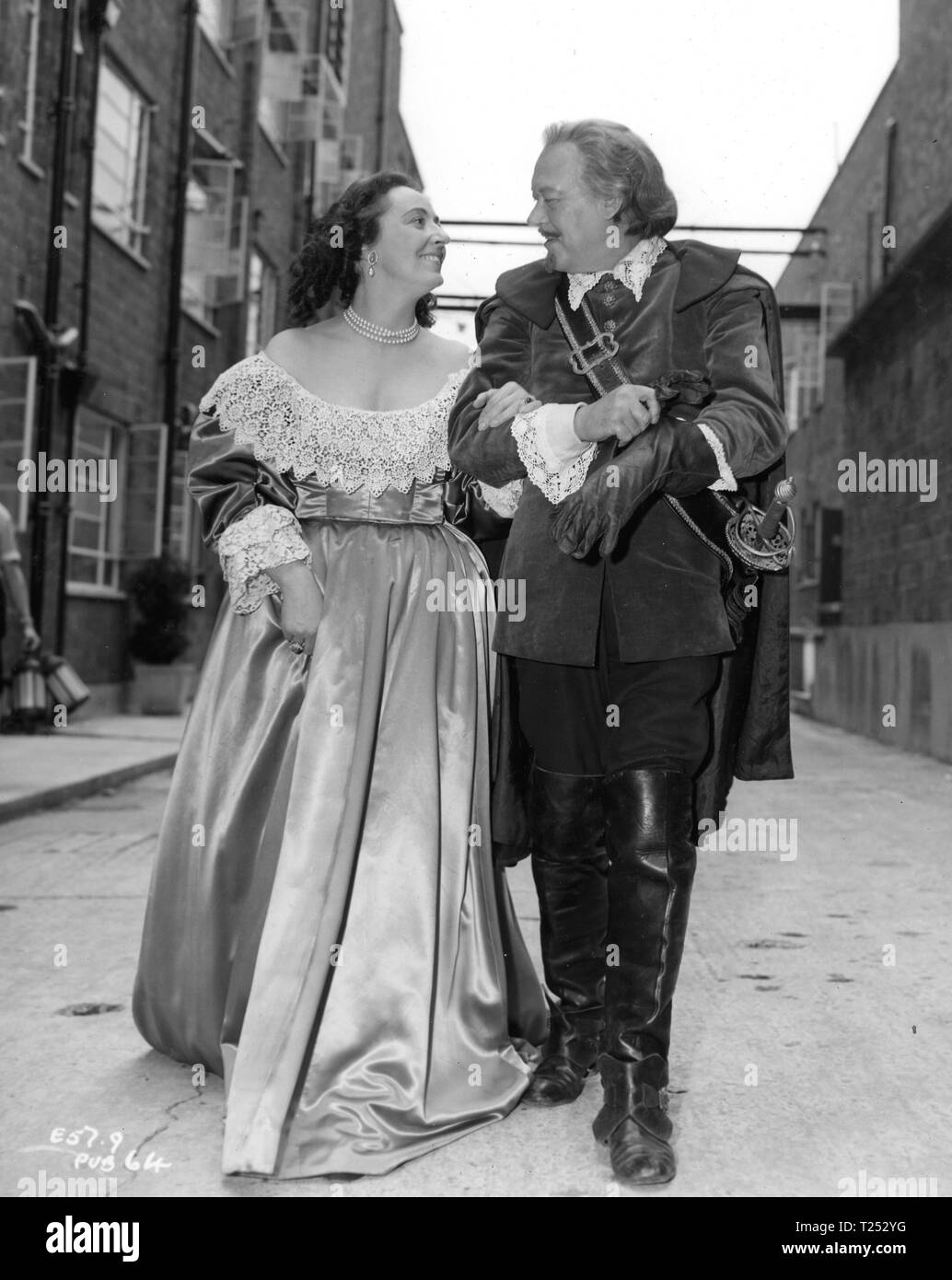 The Moonraker (1958) Fanny Rowe, Clive Morton, Date: 1958 Stock Photo ...