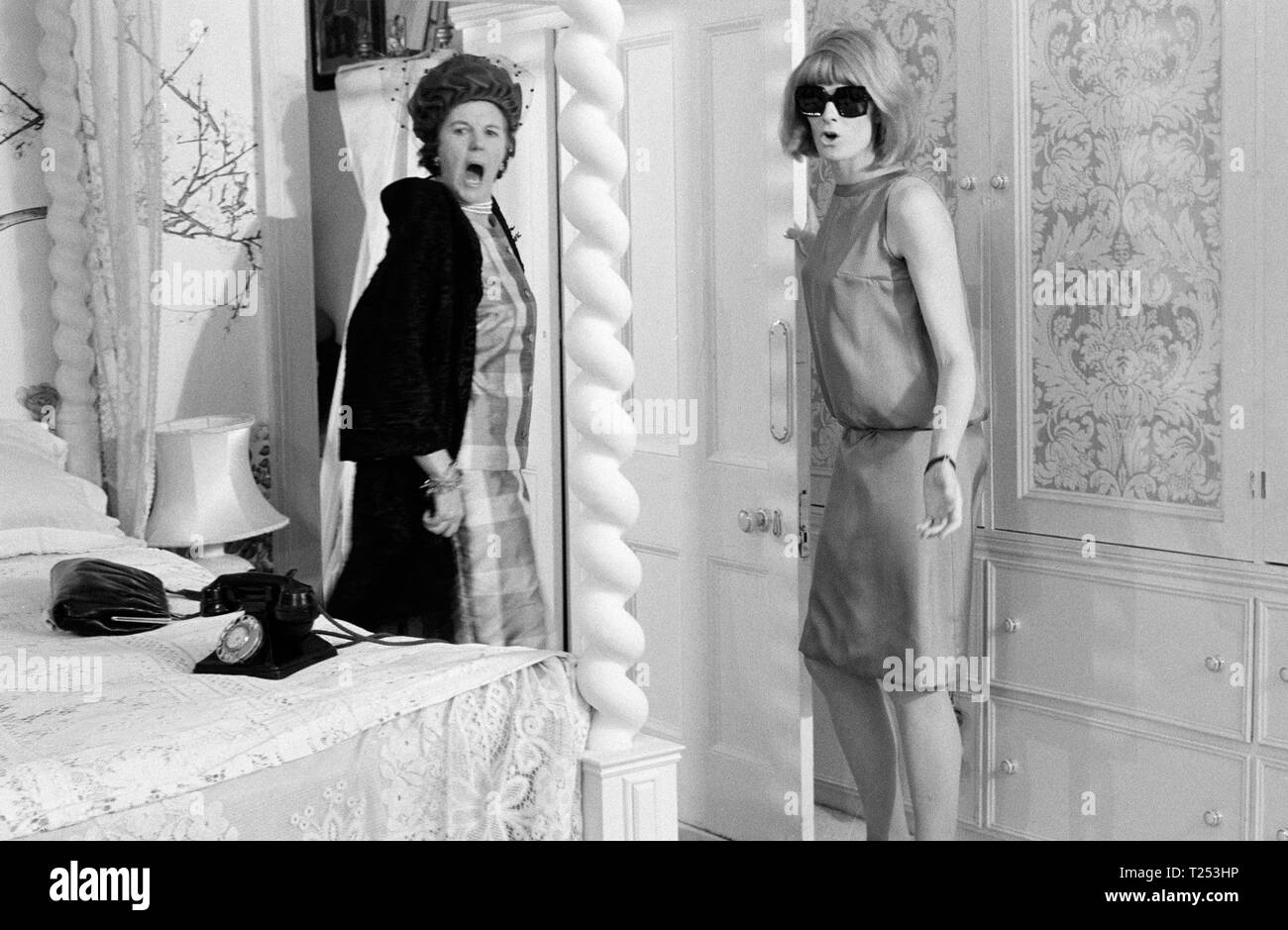 Morgan - A Suitable Case for Treatment (1966) Vanessa Redgrave, Nan ...