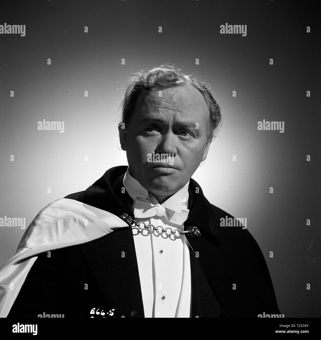Mister Ten Per Cent (1967) Charlie Drake, Date: 1967 Stock Photo - Alamy