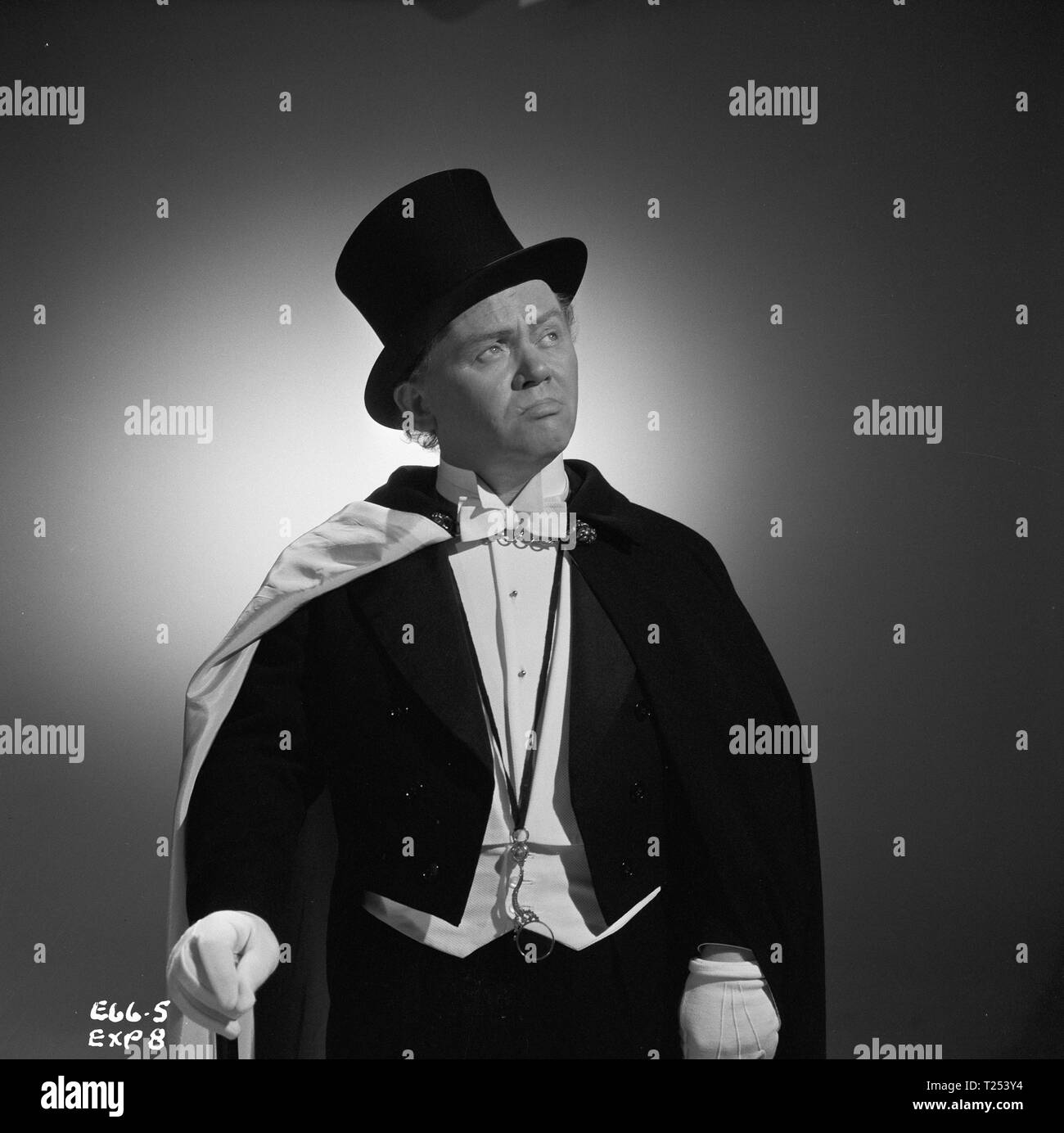 Mr ten per cent hi-res stock photography and images - Alamy